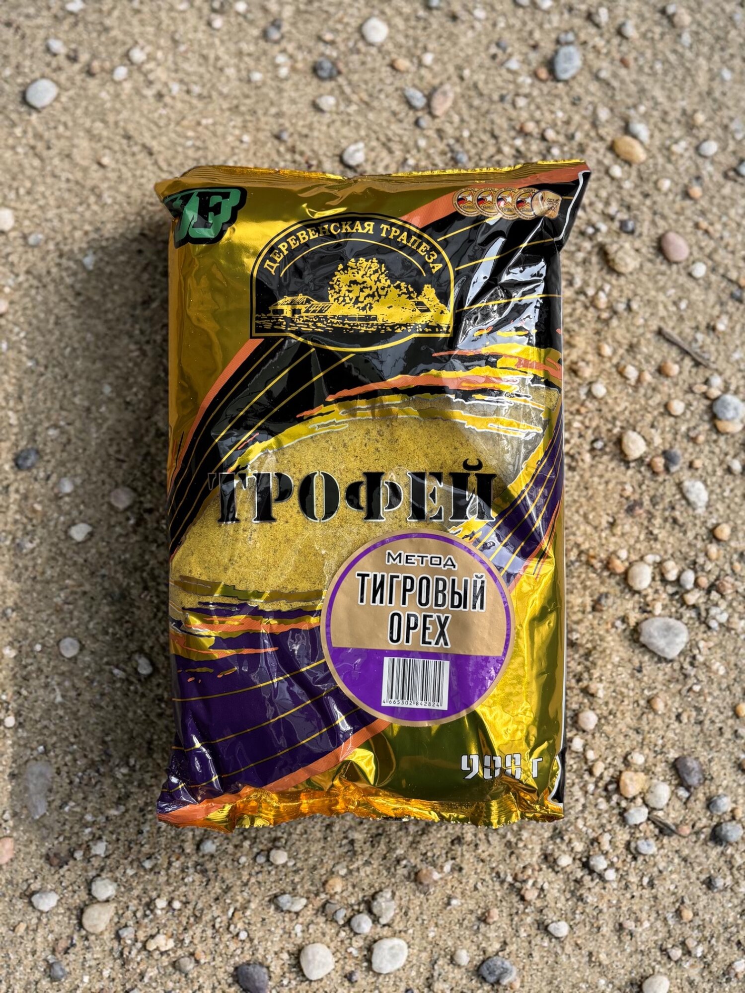 Прикормка Village Fishing Деревенская Трапеза Трофей Метод Тигровый орех 900 г