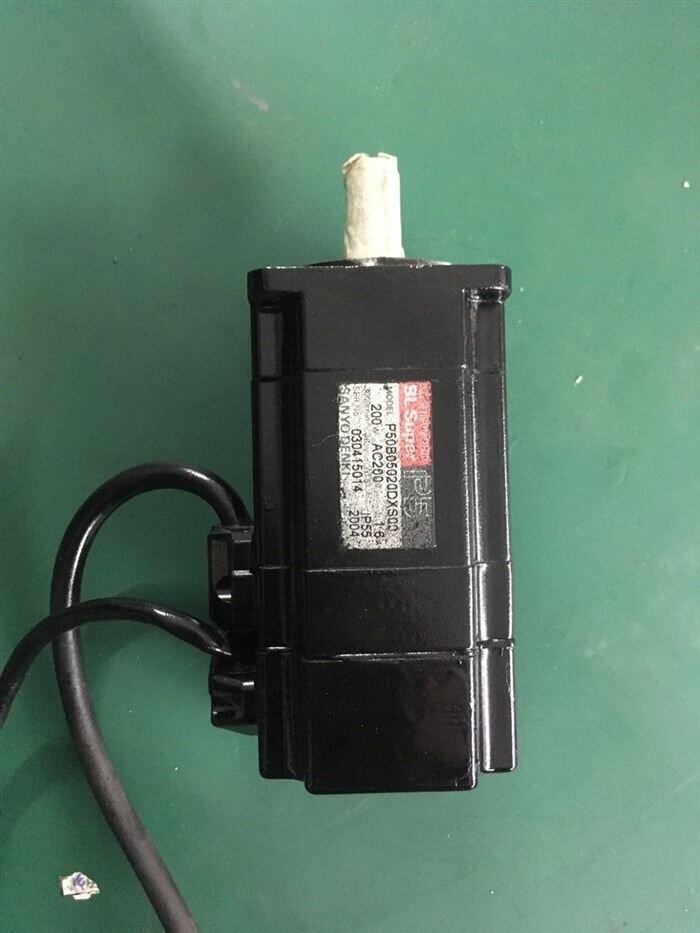 Модуль SANYO DENKI AC SERVO MOTOR P50B05020DXS00