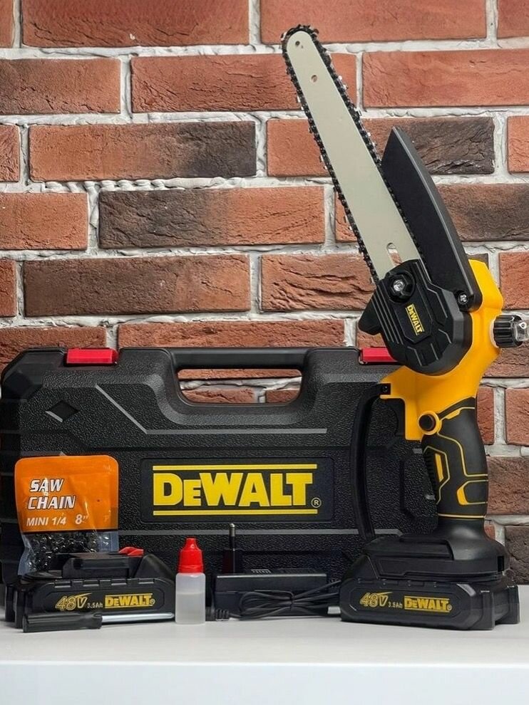 Цепная пила DeWalt / Сучкорез Деволт Аккумуляторный 48В, 3.5Ah / Мини пила садовая 8"