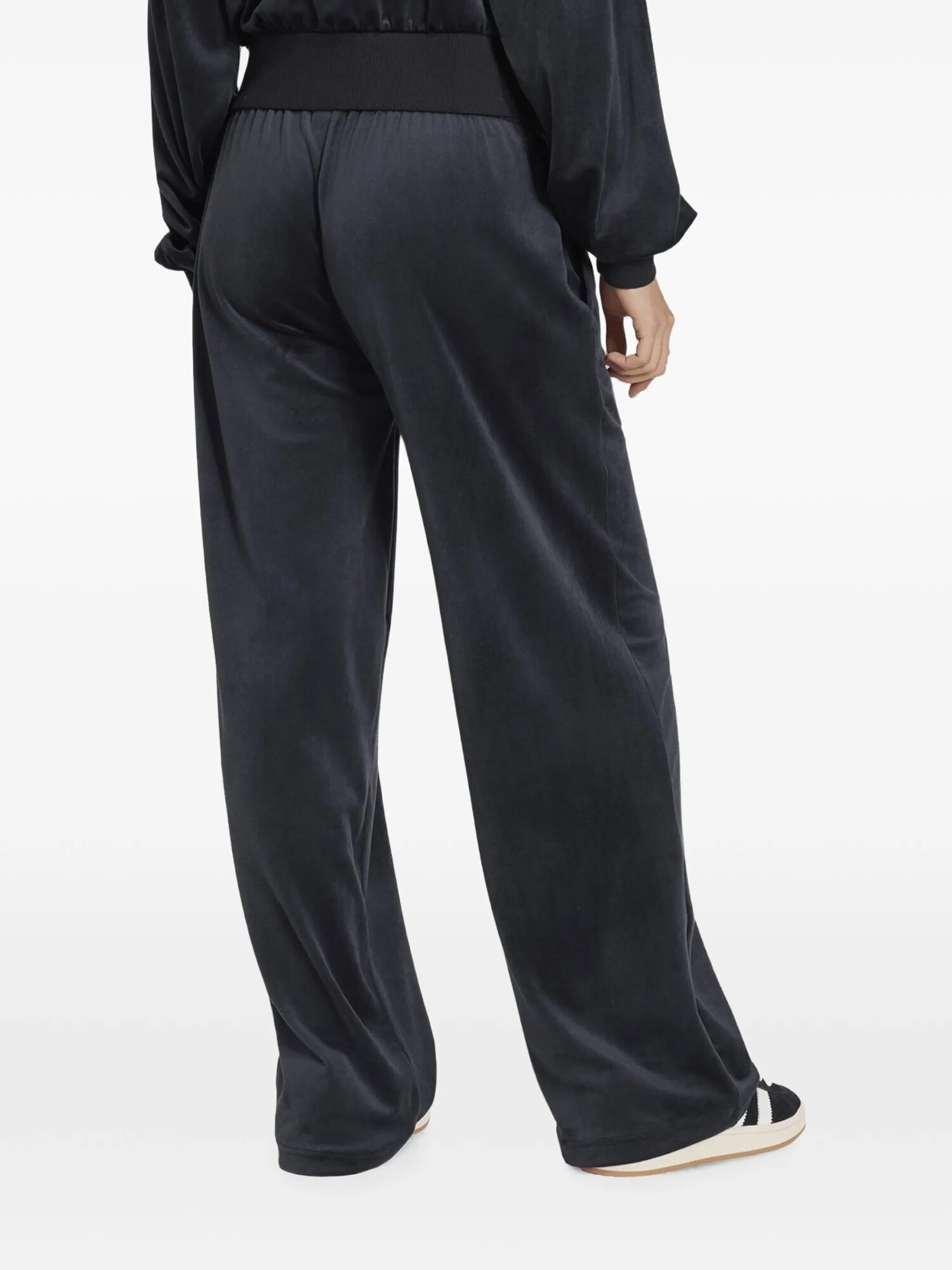 Брюки adidas Essentials velvet pants, размер 12 UK — фото 1