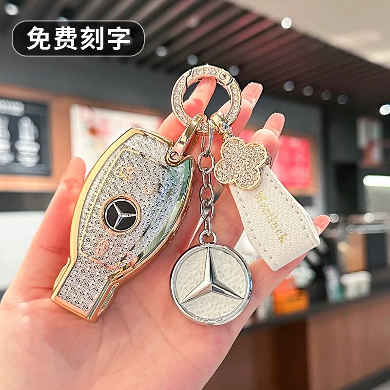 Полный чехол для ключа Mercedes C-Class в кристально-белом цвете с белой мини-лентой и цветной алмазной меткой