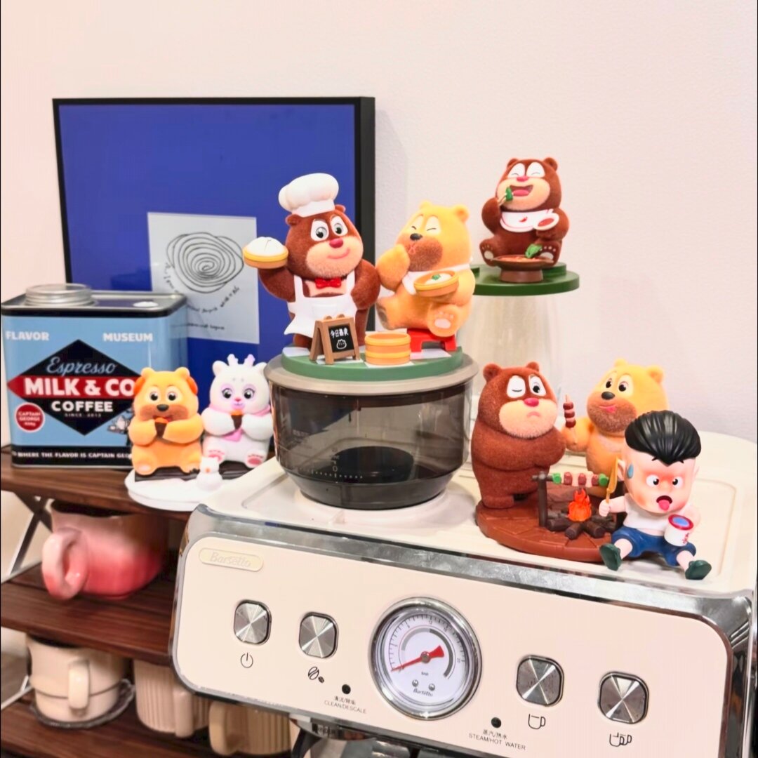 Игрушка Jiumu "Медвежий парк", серия "Большое кулинарное приключение", плюшевые мишки