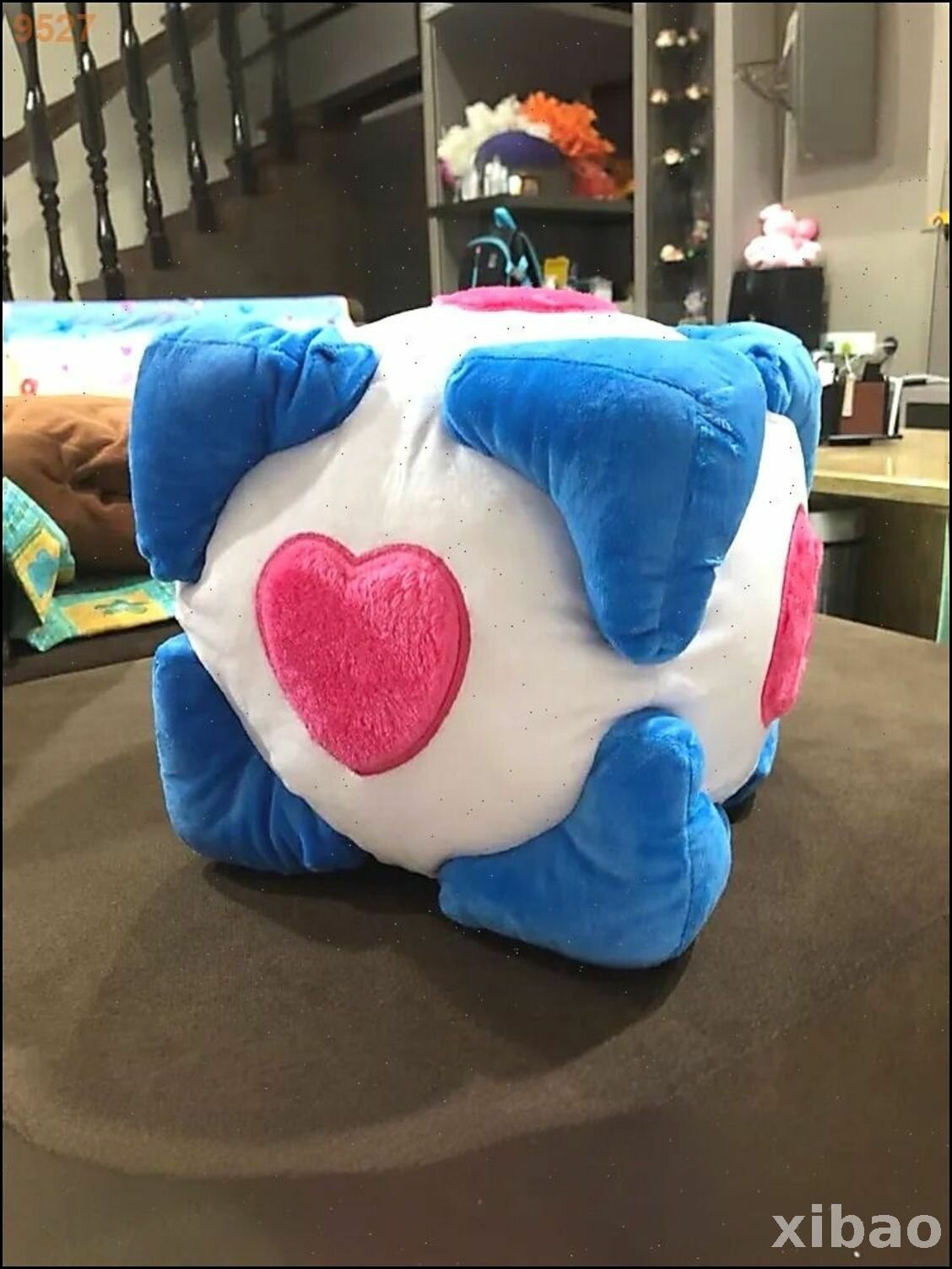 Объемная квадратная подушка с вышитым кубиком Рубика love pillow