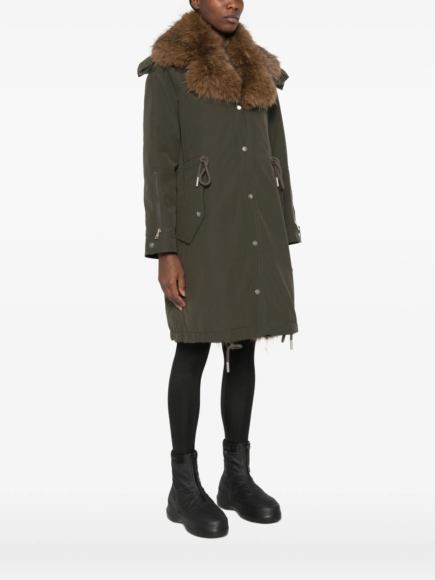 Пальто Moncler Faux-fur collar drawstring coat, размер 42, зеленый — фото 1