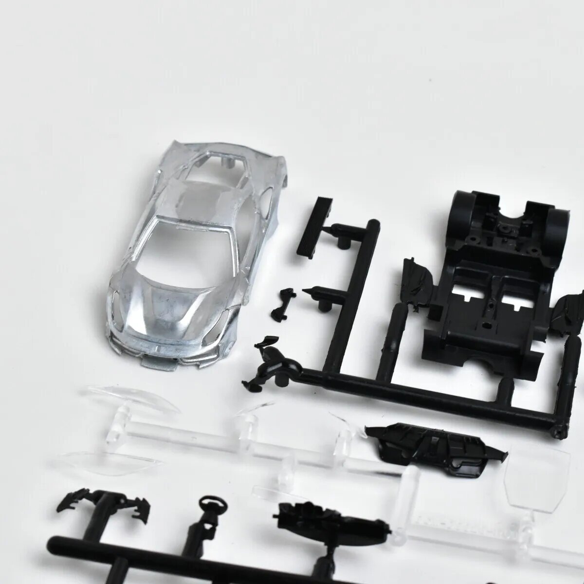 Модель автомобиля TSM MODEL 1:64 488 — фото 1