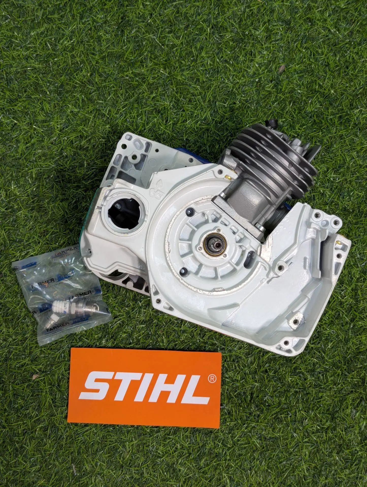 Двигатель в сборе на STIHL MS260 FarmerTec PJ26000