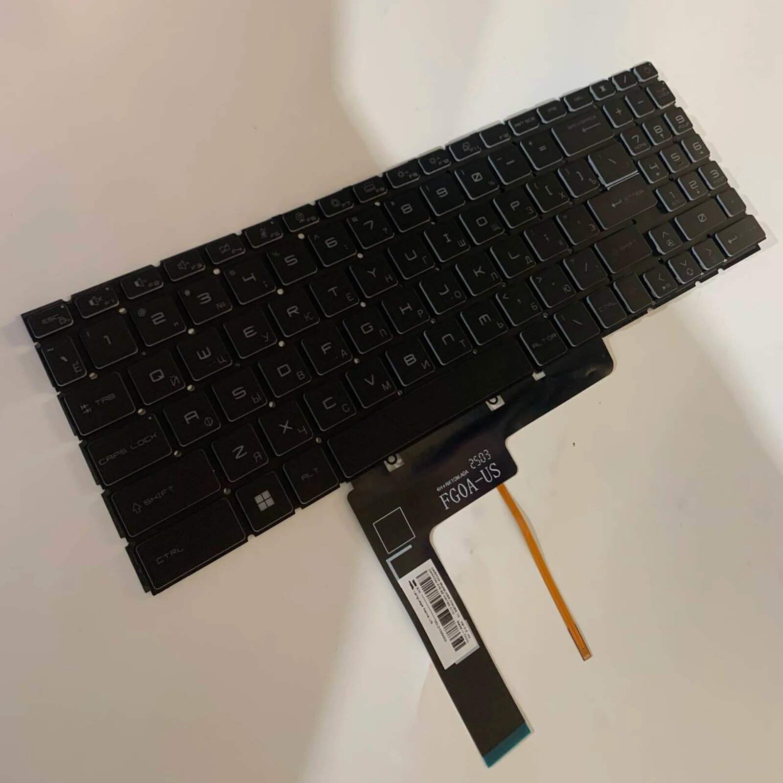 Клавиатура для ноутбуков MSI GL76 GL66 MS-1582 GF66 GF76 MS-17L1 RU