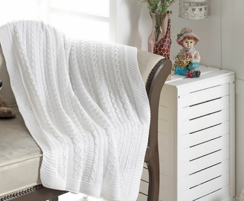 Плед детский вязаный