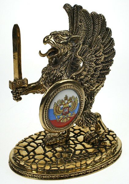 Бронзовая статуэтка "Грифон"