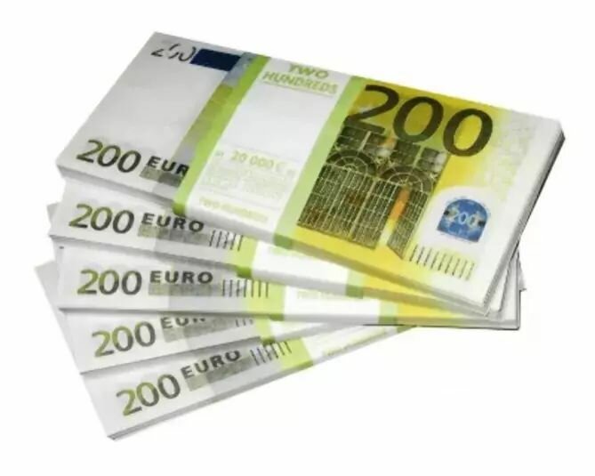 Шуточные деньги гигант 200 евро