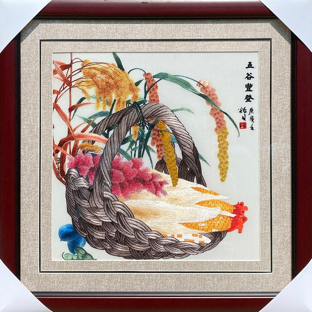 Картина Су-сю <Плодородие>, ручная вышивка, шелк, деревянная рама 51 51 см