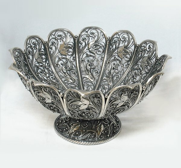 Серебряная конфетница Вдохновение Оксидирование