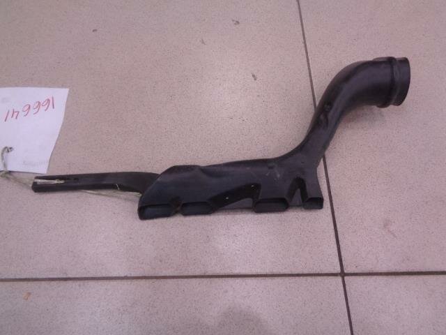 Воздуховод торпедо от Ford Focus 2 2004-2008