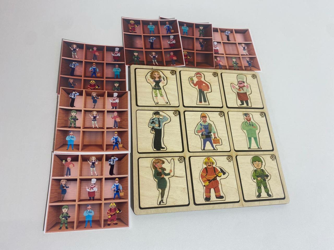 Дидактическая игра "Что(Кто) на полке?"Профессии