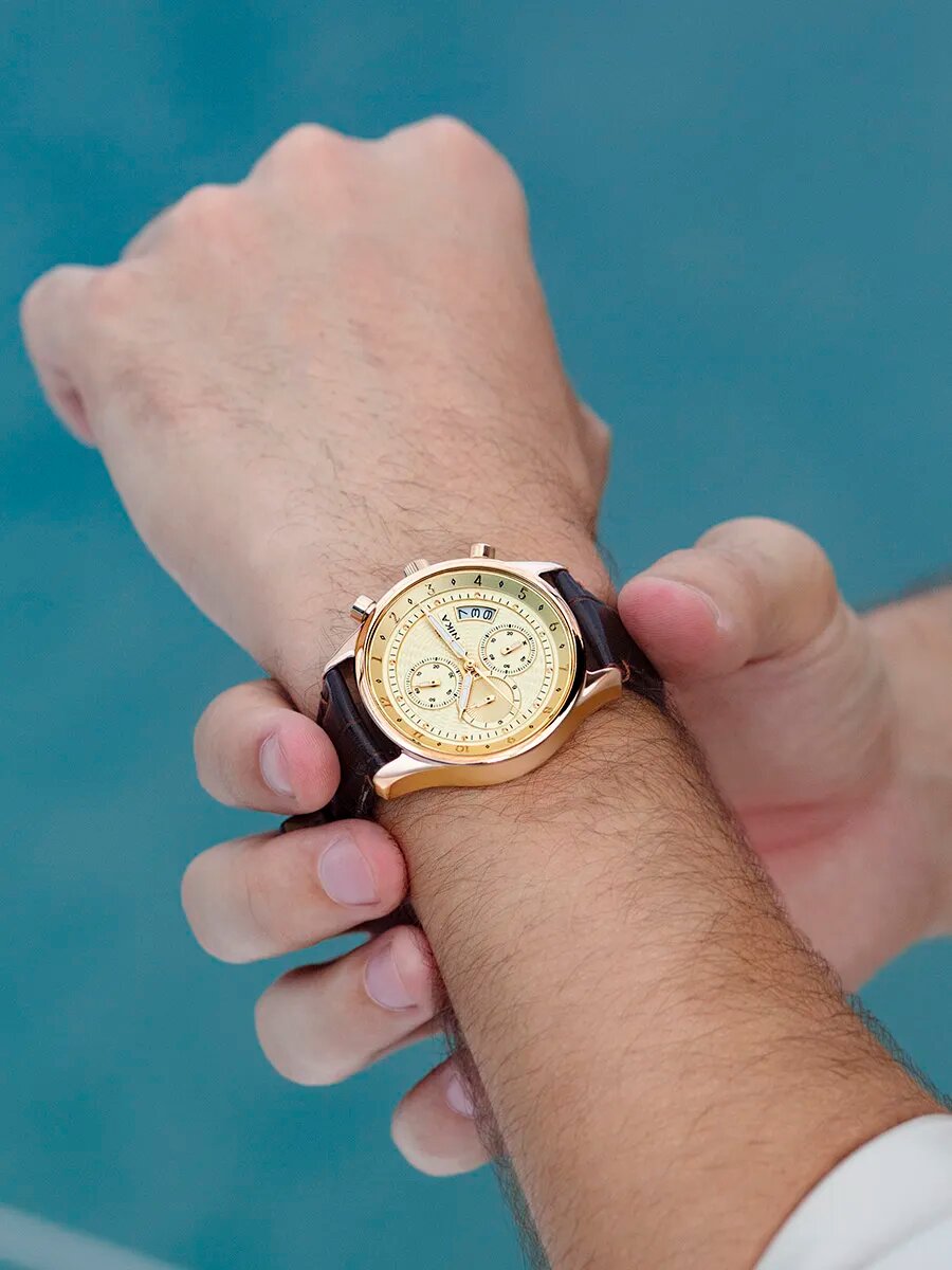 Наручные часы, золото