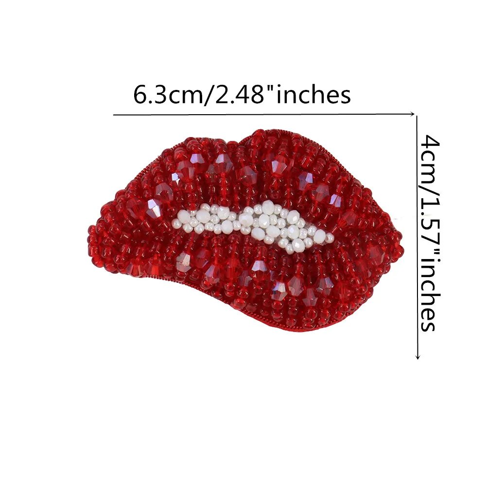 Бисерная нашивка "Губы" красная, 6.3x4см, 2шт
