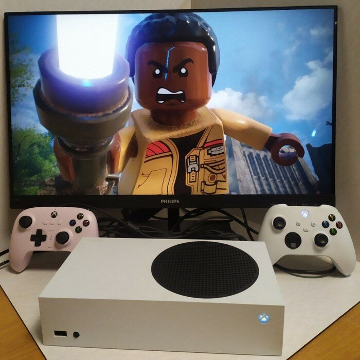 Игровая приставка Microsoft Xbox Series S 512 ГБ