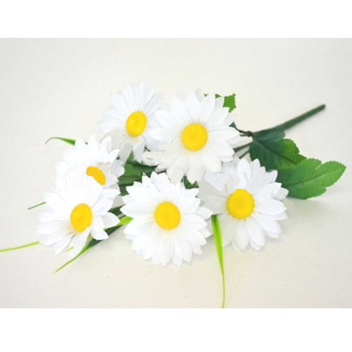 Цветы искусственные букет Ромашек, 32 см, 7 голов, белые, шелк (41097)
