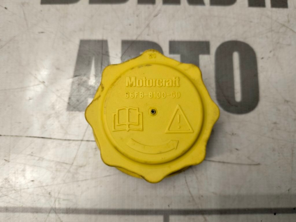 Крышка расширительного бачка Ford Fusion 2002-2012