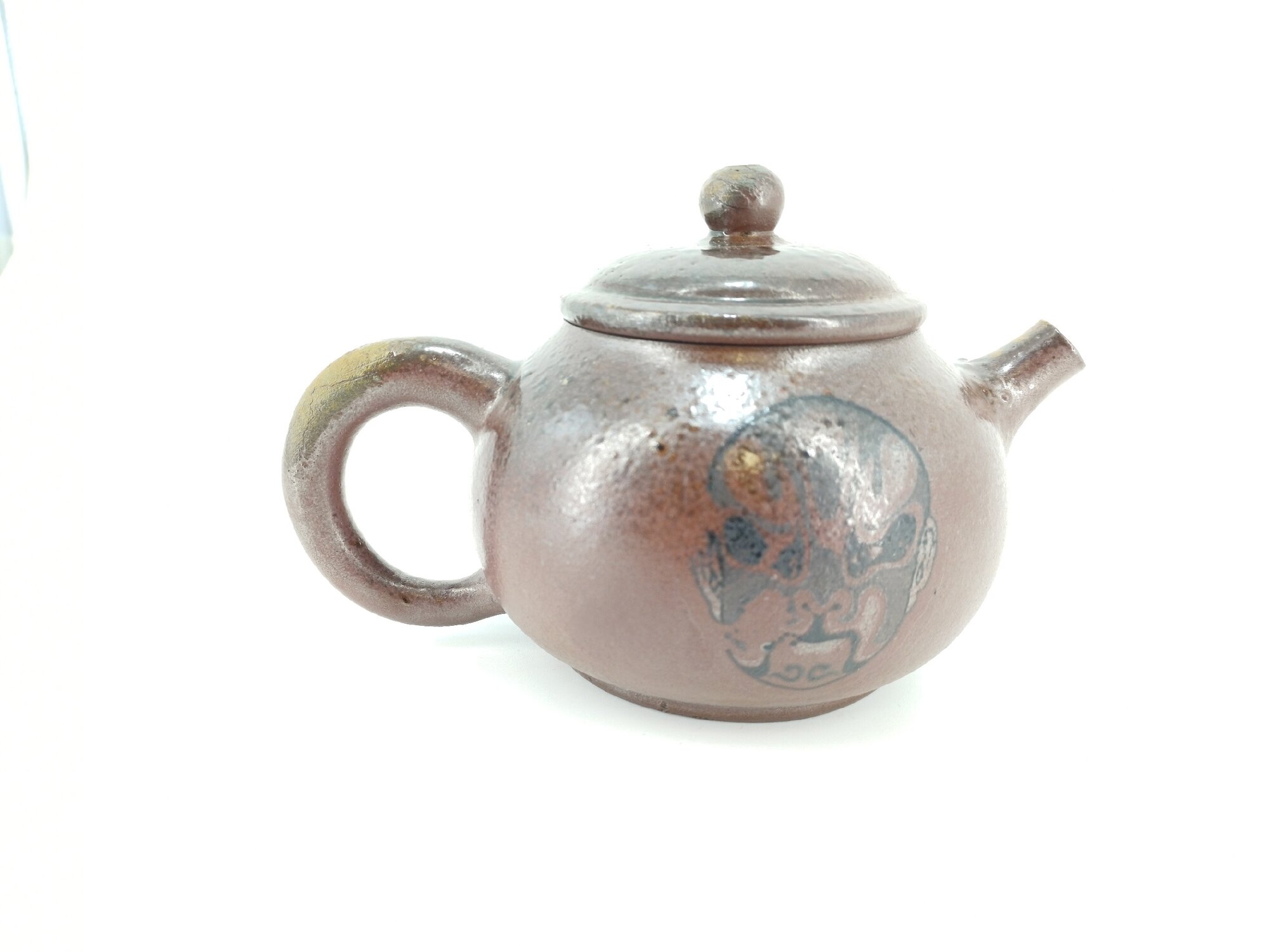 Глиняный чайник дровяного обжига из Исин, Цзянсу "Обличие", 190 мл
