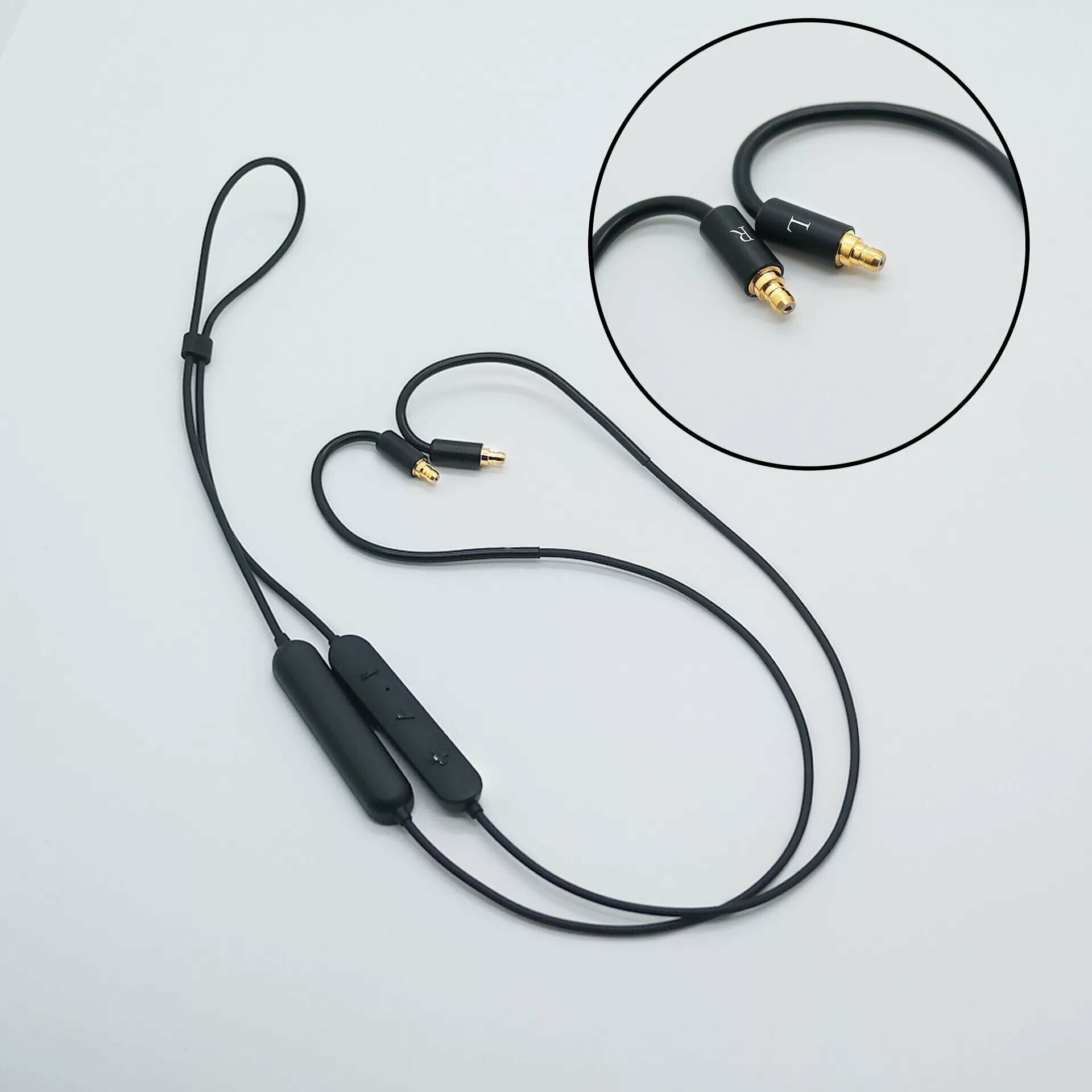 Черный заменяемый кабель совместимый с беспроводными наушниками Sennheiser IE100/IE400/IE500pro