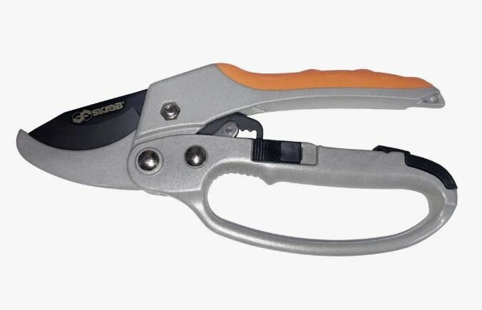 Секатор садовый 200мм храповый контакт AL SK5 Skrab 28548