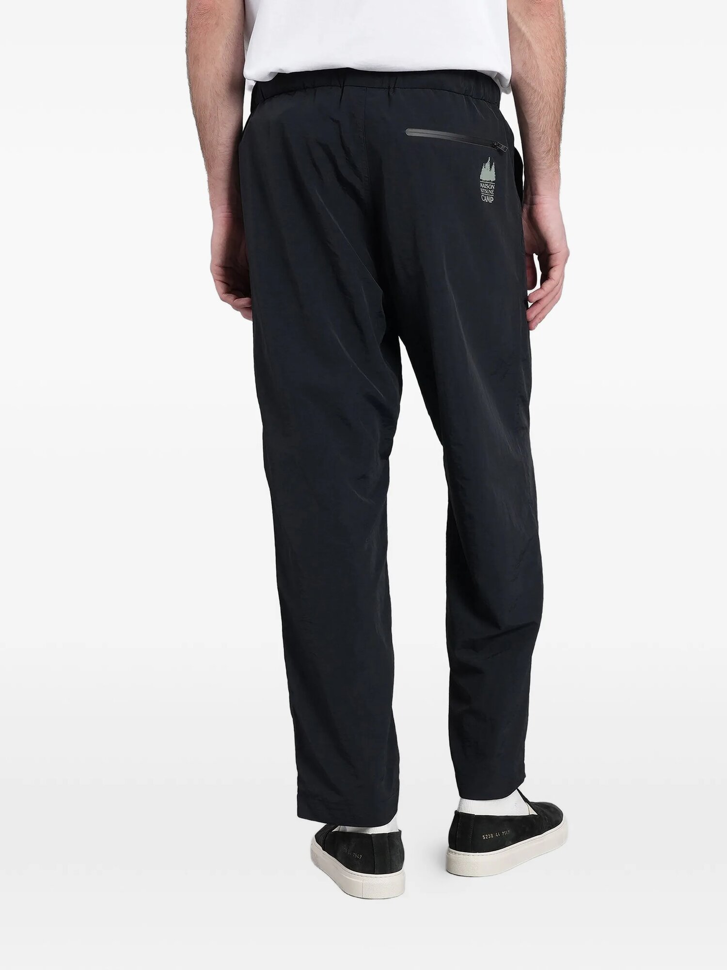 Брюки Maison Kitsune Belted logo-print technical trousers, размер M, black/black — фото 1