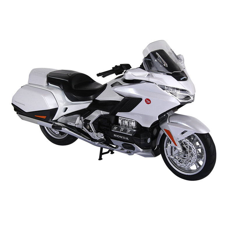 Модель мотоцикла Honda Gold Wing CL1800 масштаб 1:9, металлическая игрушка со звуком и светом для коллекции и игры