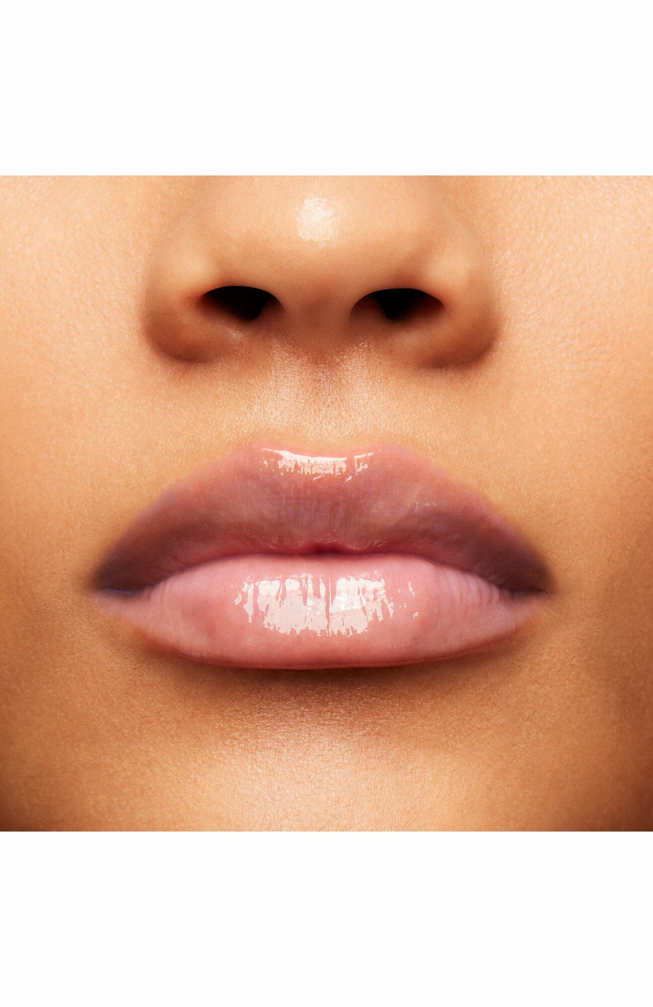 Бальзам для губ Squirt Plumping Gloss Stick, оттенок Violet Beta (2.3ml) MAC