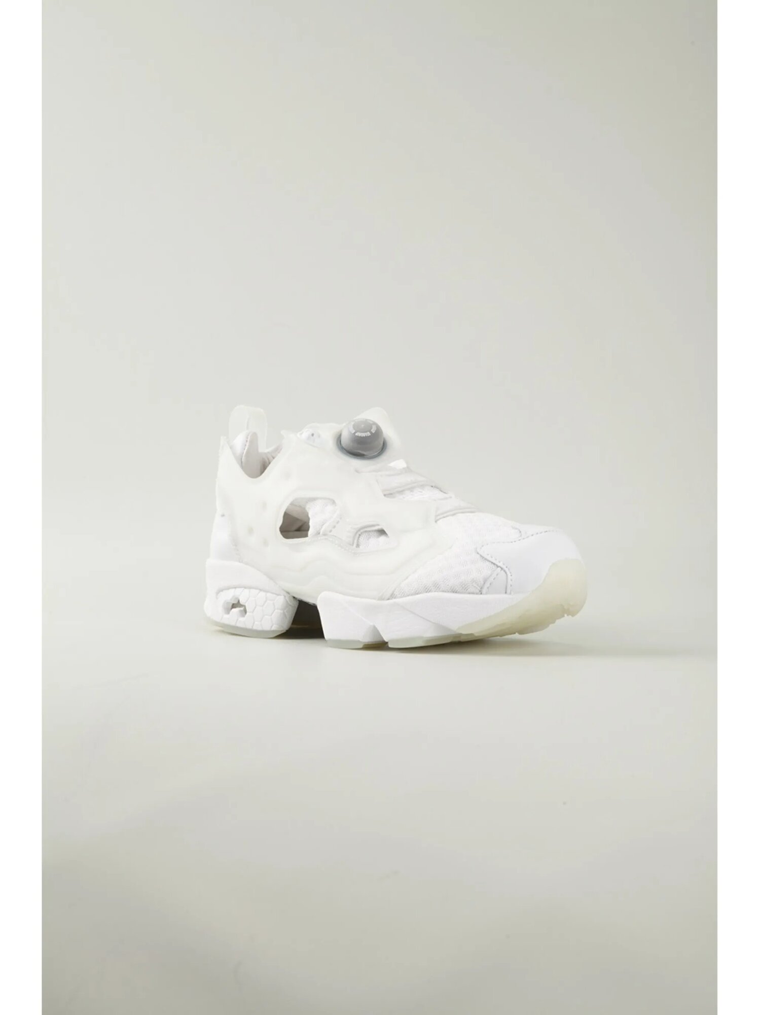 Туфли Reebok 'Instapump', размер 7,5 US, бежевый/белый — фото 1
