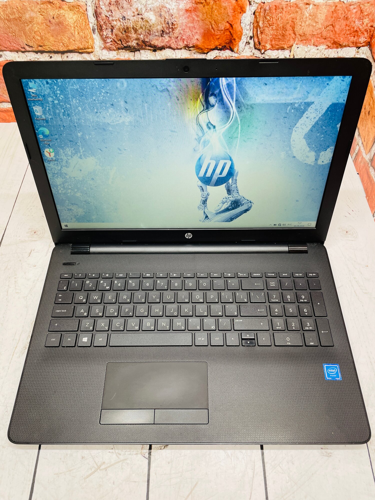 Ноутбук 15,6, HP 15-ra049ur, Intel Celeron 3060, 4 Gb DDR3, 500 Gb HDD, Intel HD Graphics