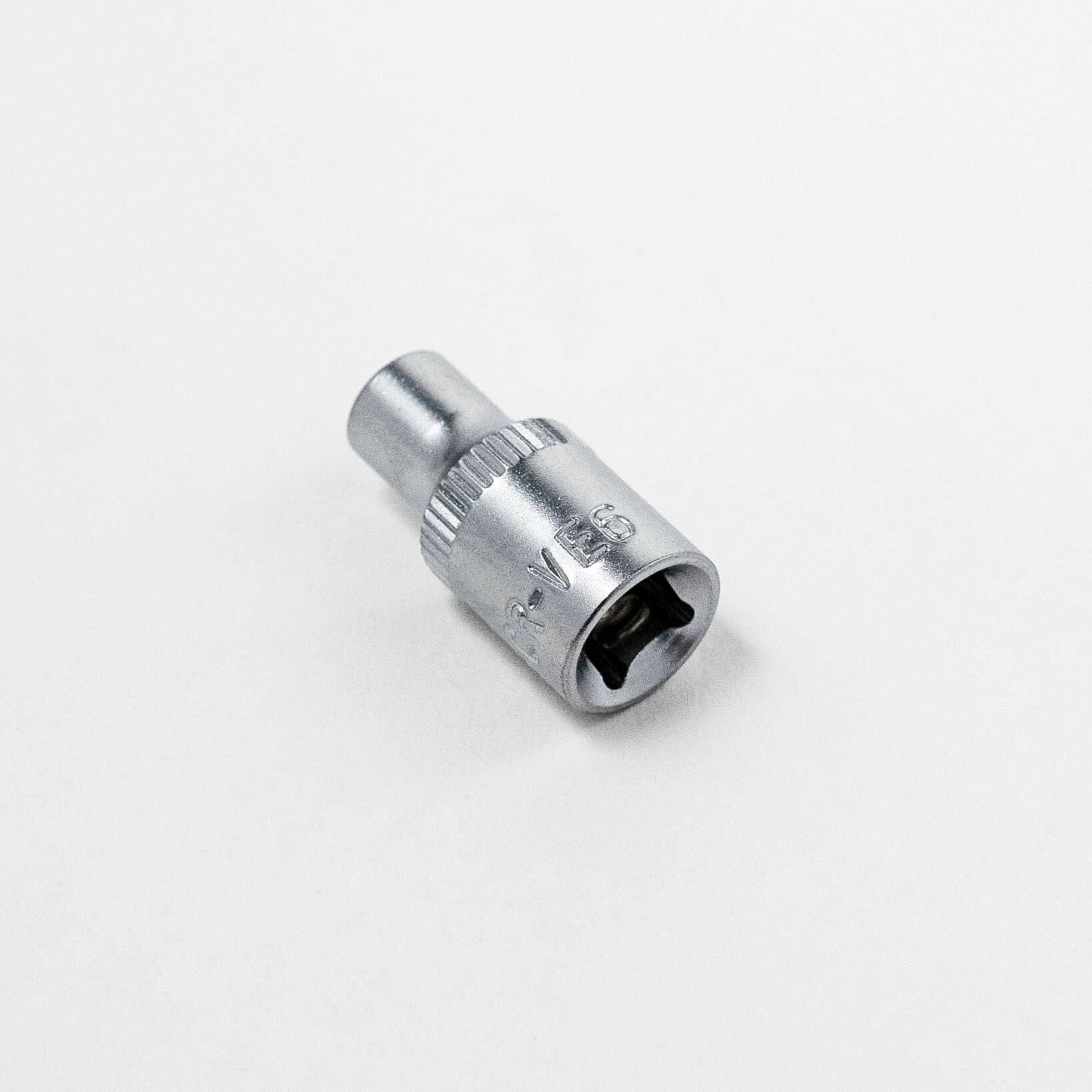 Головка TORX E6 1/4" (YADA)