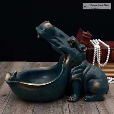Фигурка декоративная, высота 21 см, длина 30 см