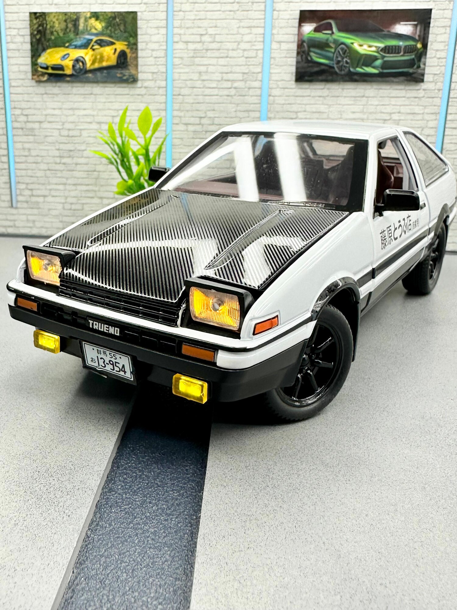 Ae86 Toyota Моделька. Металлическая инерционная машинка Toyota Trueno AE86, Тойота Труено ае86, масштаб 1:20, длина 22 см.