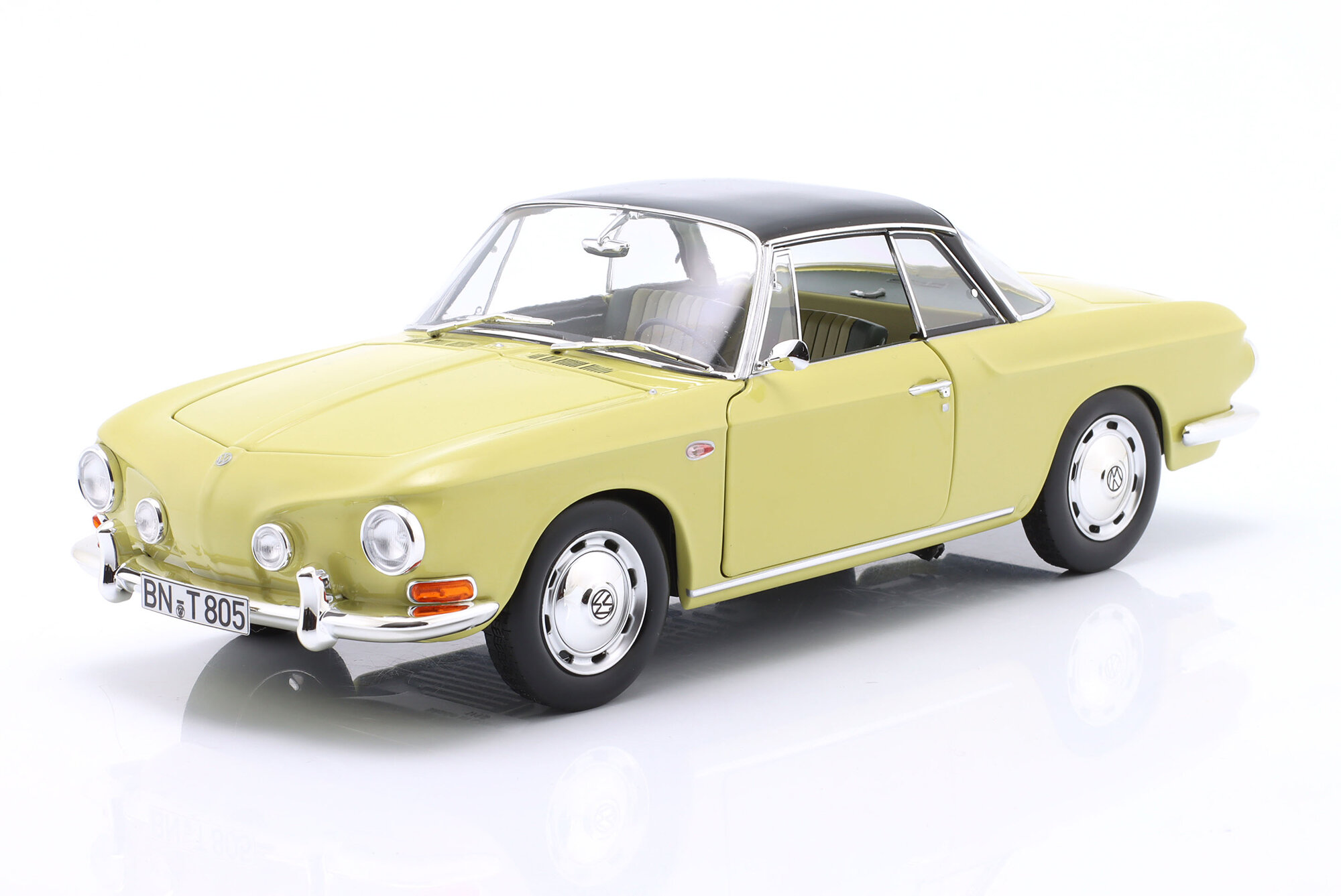 Модель коллекционная NOREV Vw volkswagen karmann ghia 1500 1961 light yellow/black
