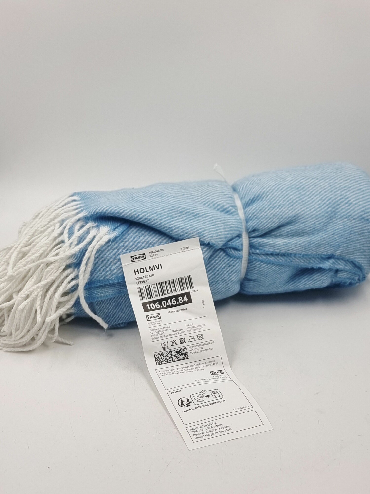 IKEA Плед HOLMVI голубого цвета с бахромой, 120х160 см