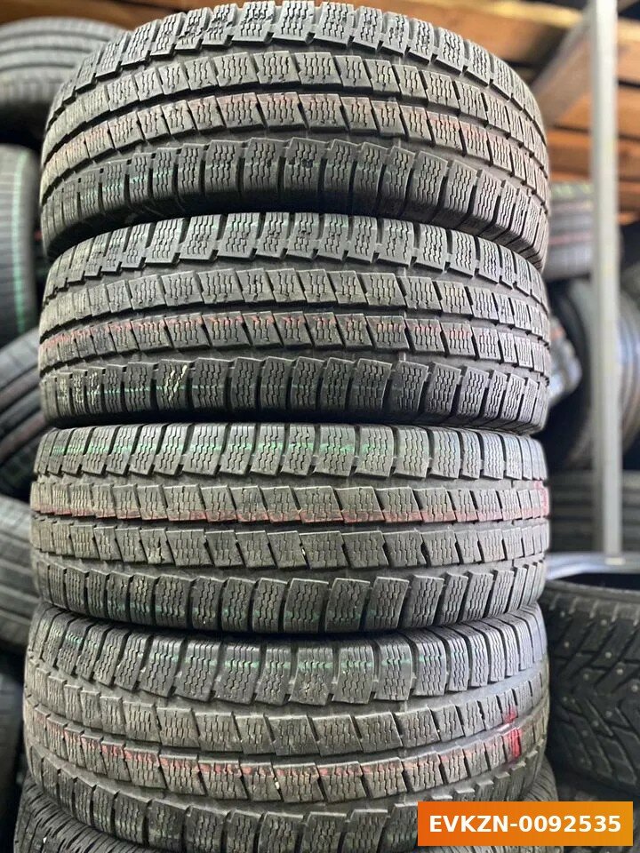 Комплект (4 шт) зимних БУ шин Sportiva Van Snow 2 215/65 R16 30% износ 3576406832