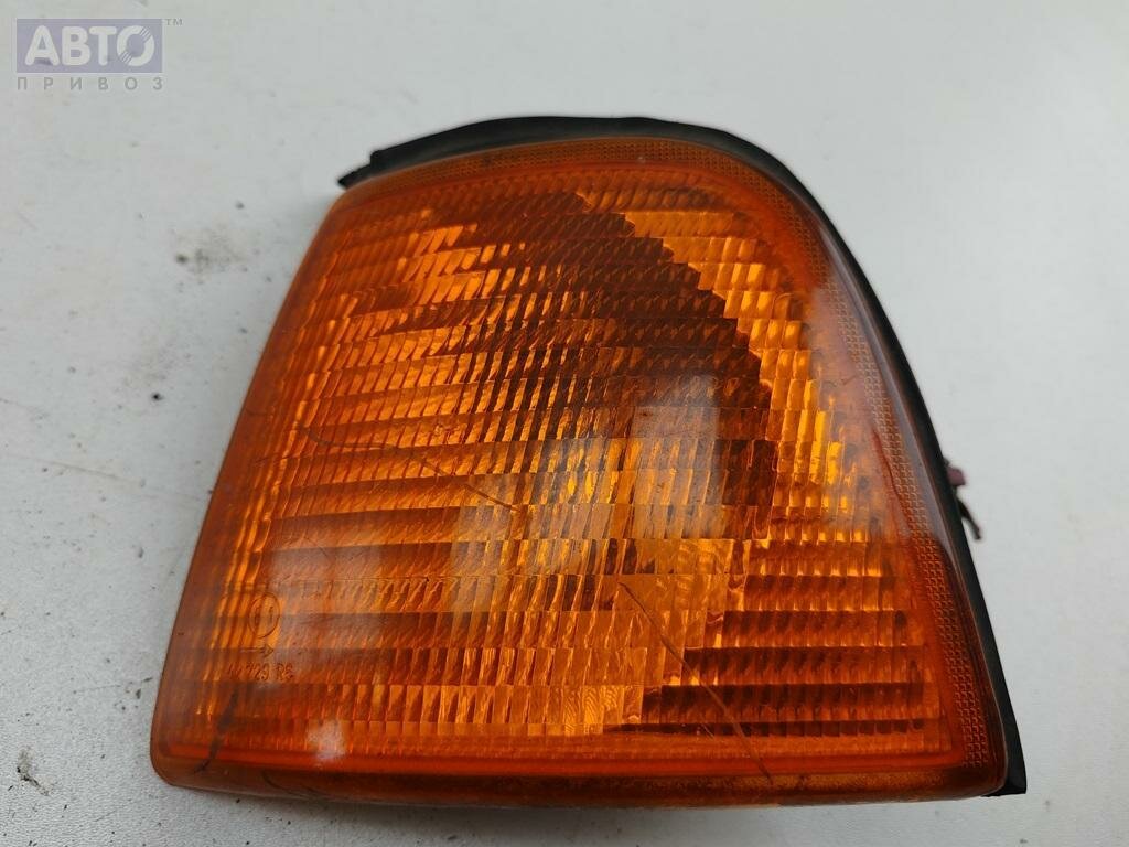 Поворотник (указатель поворота) левый Audi 80 B3 (1987-1992)