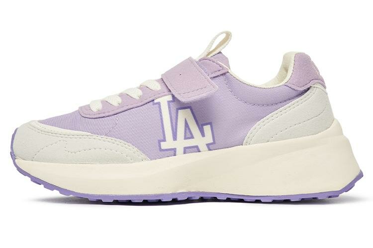 Кроссовки Air Force 1 '07 LV8