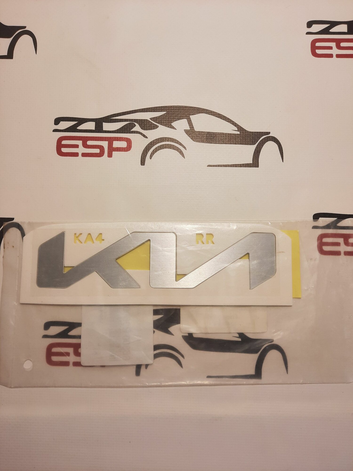 Задняя эмблема Kia Carnival 86300R0600