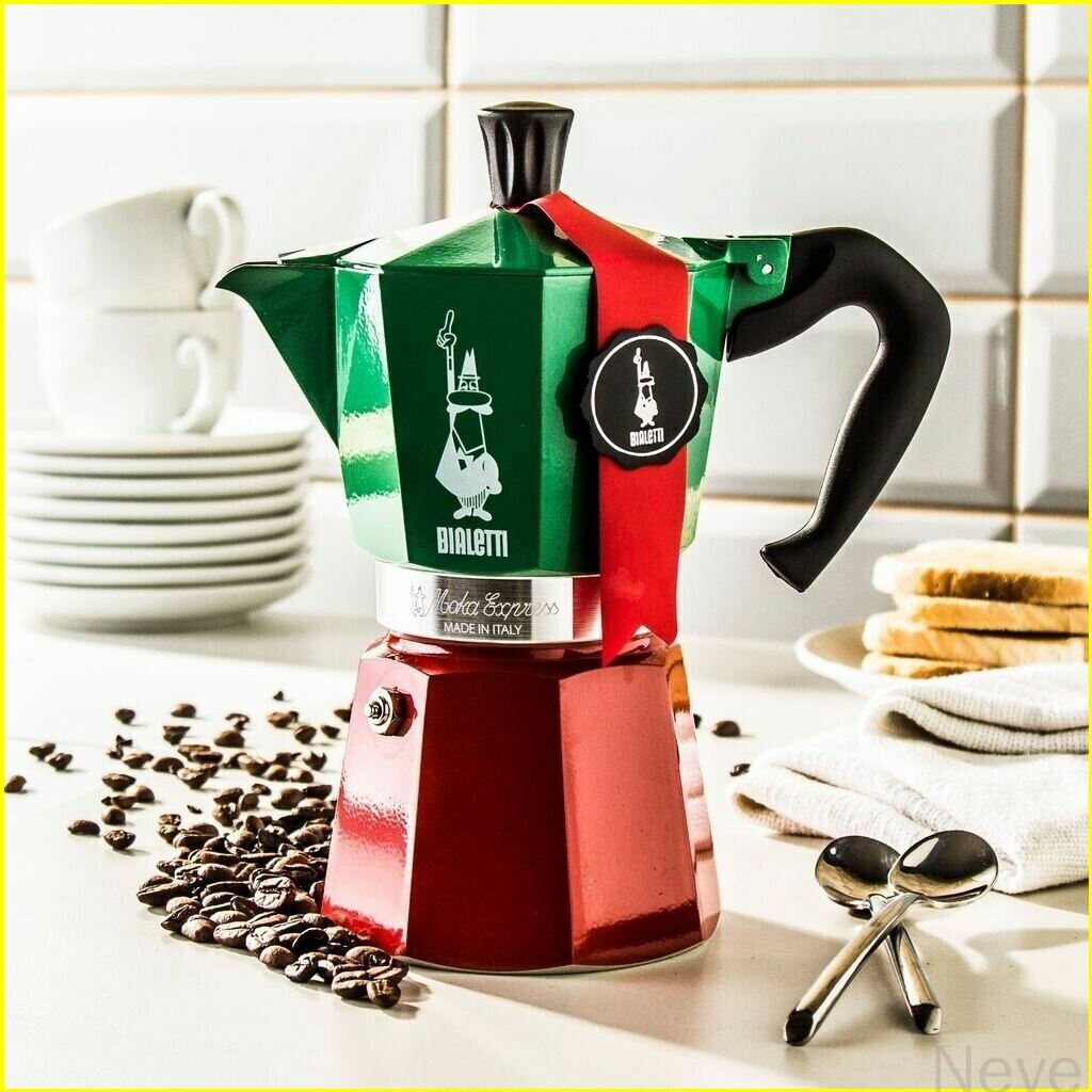 Гейзерная кофеварка "bialetti", на 6 чаш. (270 мл)