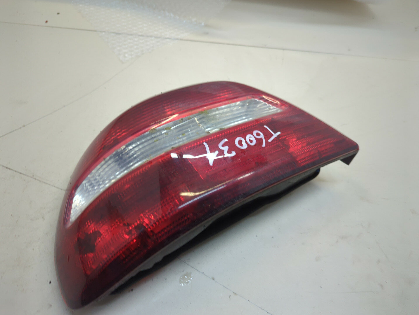 Фонарь (задний) левый Volvo S40 / V40 Б/У
