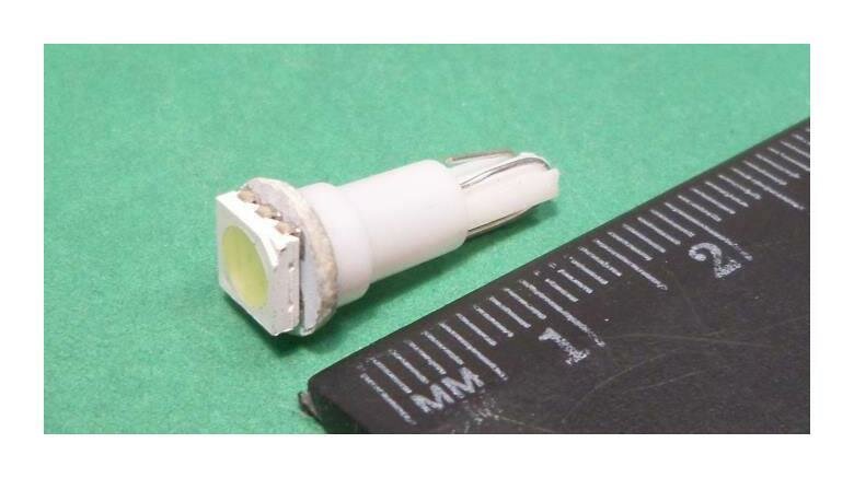 10шт Автолампа без цоколя т5 белая T5smd W