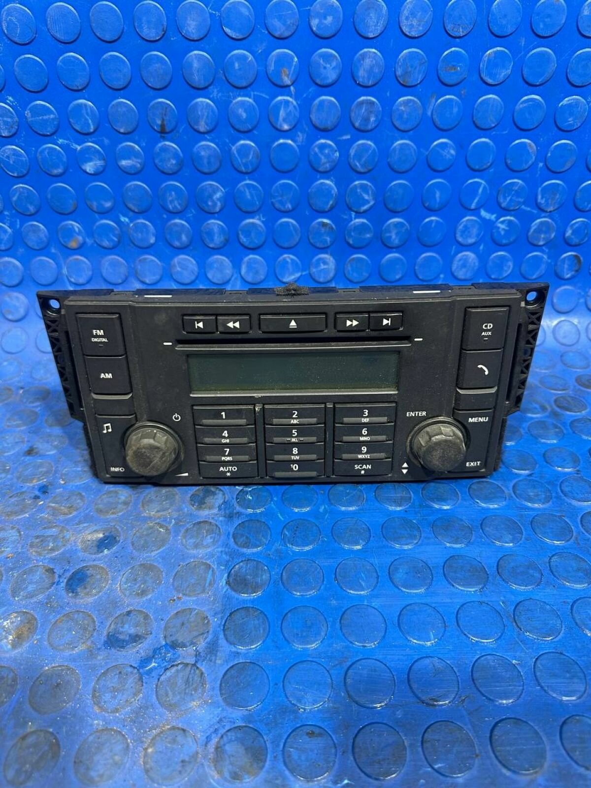 Магнитола Land Rover Freelander 2 2.2 L359