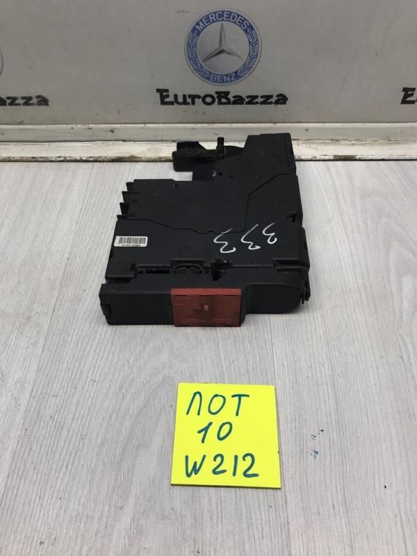 Блок силовых предохранителей Mercedes W212 A2125407050
