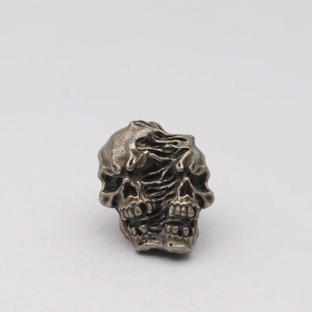 Латунные бусины-подвески в форме черепа Antique Silvery