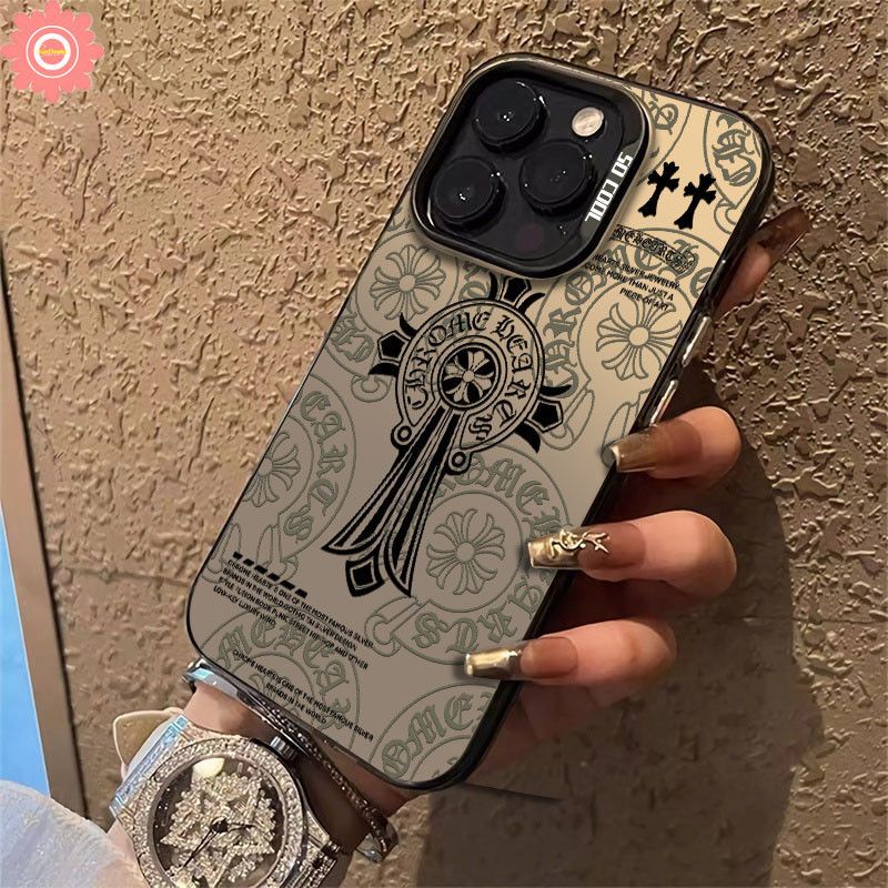 Чехол на Aйфон 11 / IPHONE 11 черной с принтом Винтажные кресты и орнамент стиле силиконовый противоударный