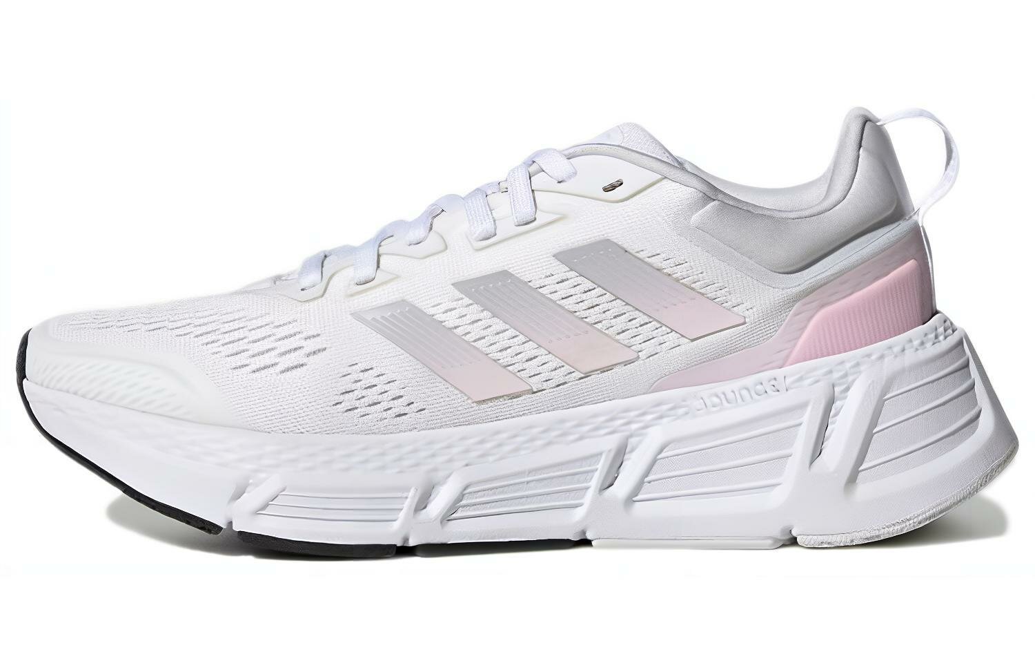 Кроссовки Wmns Questar