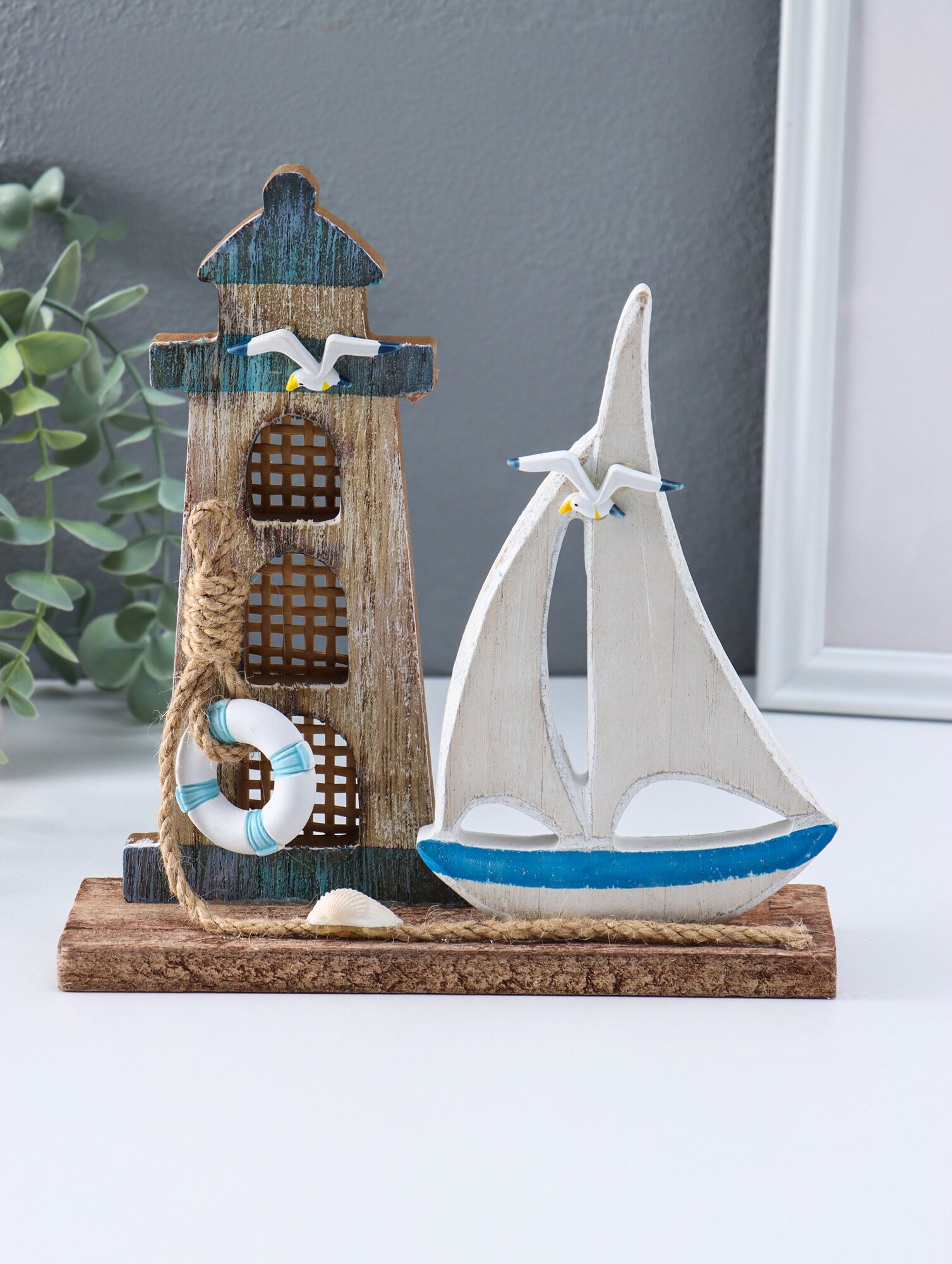 Сувенирная модель корабля «Парусник и маяк», 6×19×20.5 см