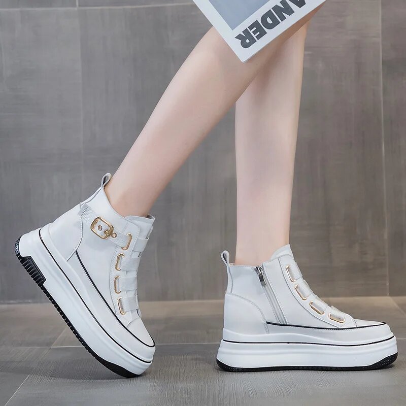 Кроссовки C014